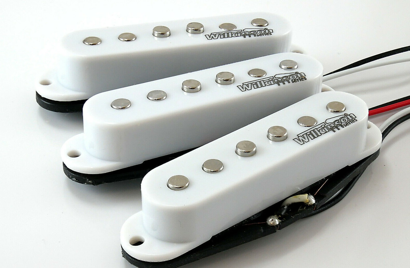 Pickups in Artist Guitars